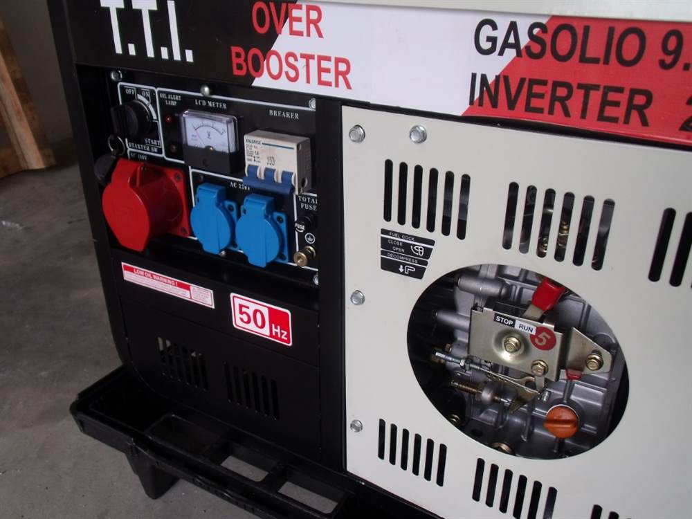 Generatore di corrente nuovo Diesel 10 Kilowatt, marca GBR - Potenza