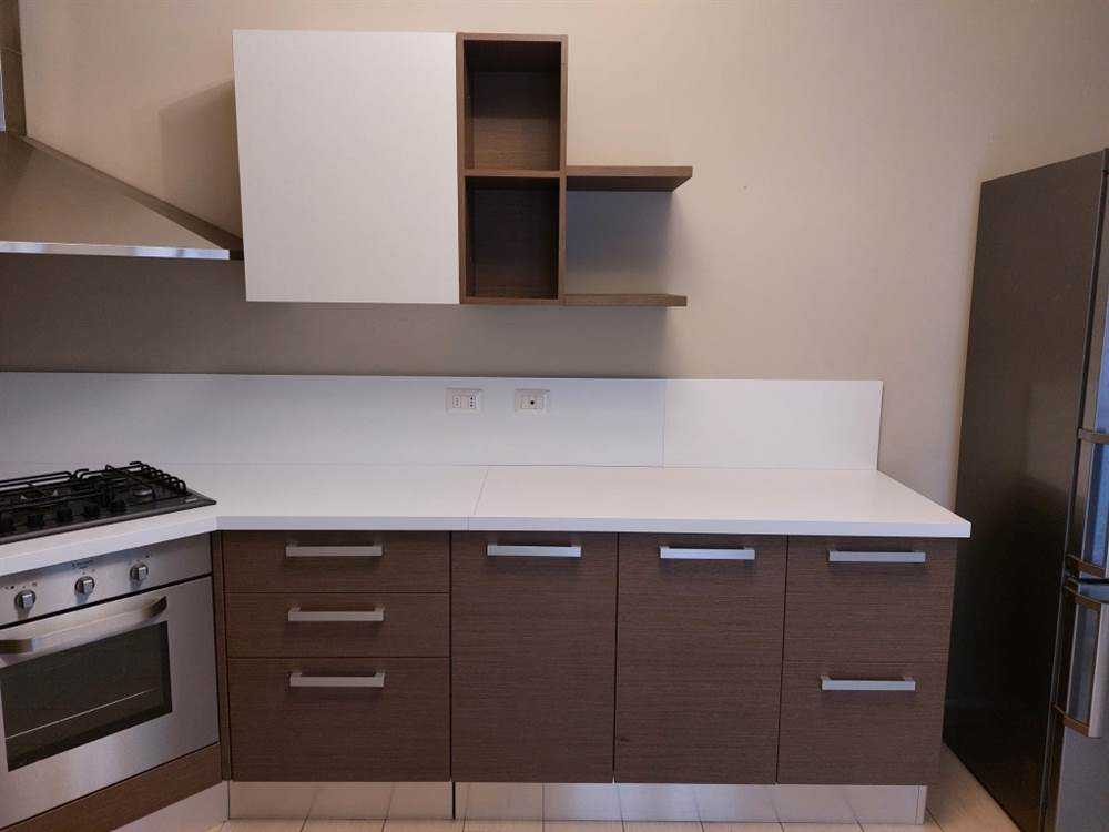 Cucina Doimo_Cucine, colore rovere tabacco - Modena
