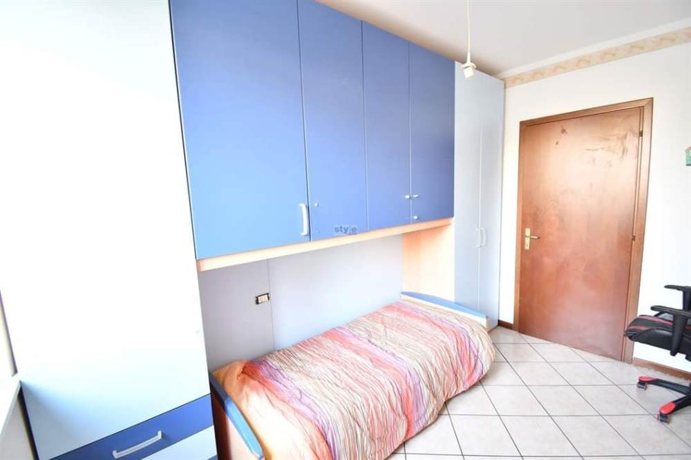 Mobili usati moderni in vendita a Flero, colore azzurro, in legno - Brescia