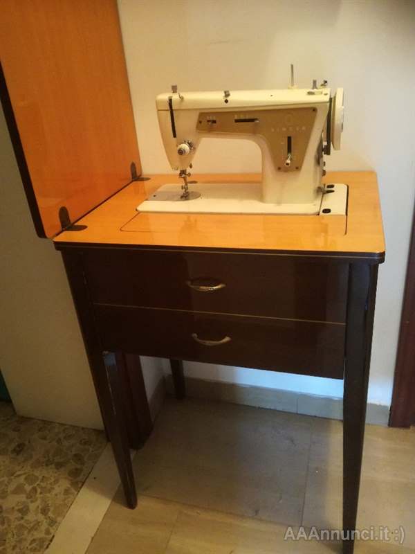 Singer - Macchina da cucire singer anni 70 - Bologna - Emilia Romagna